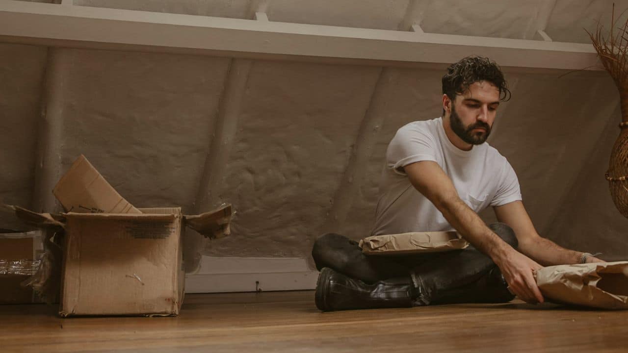 18 Harsh Reasons Men Would Rather Be Alone Than Nagged 24/7