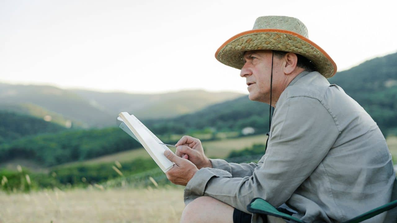 15 Things Men Do Better Alone Because Women Ruined the Experience