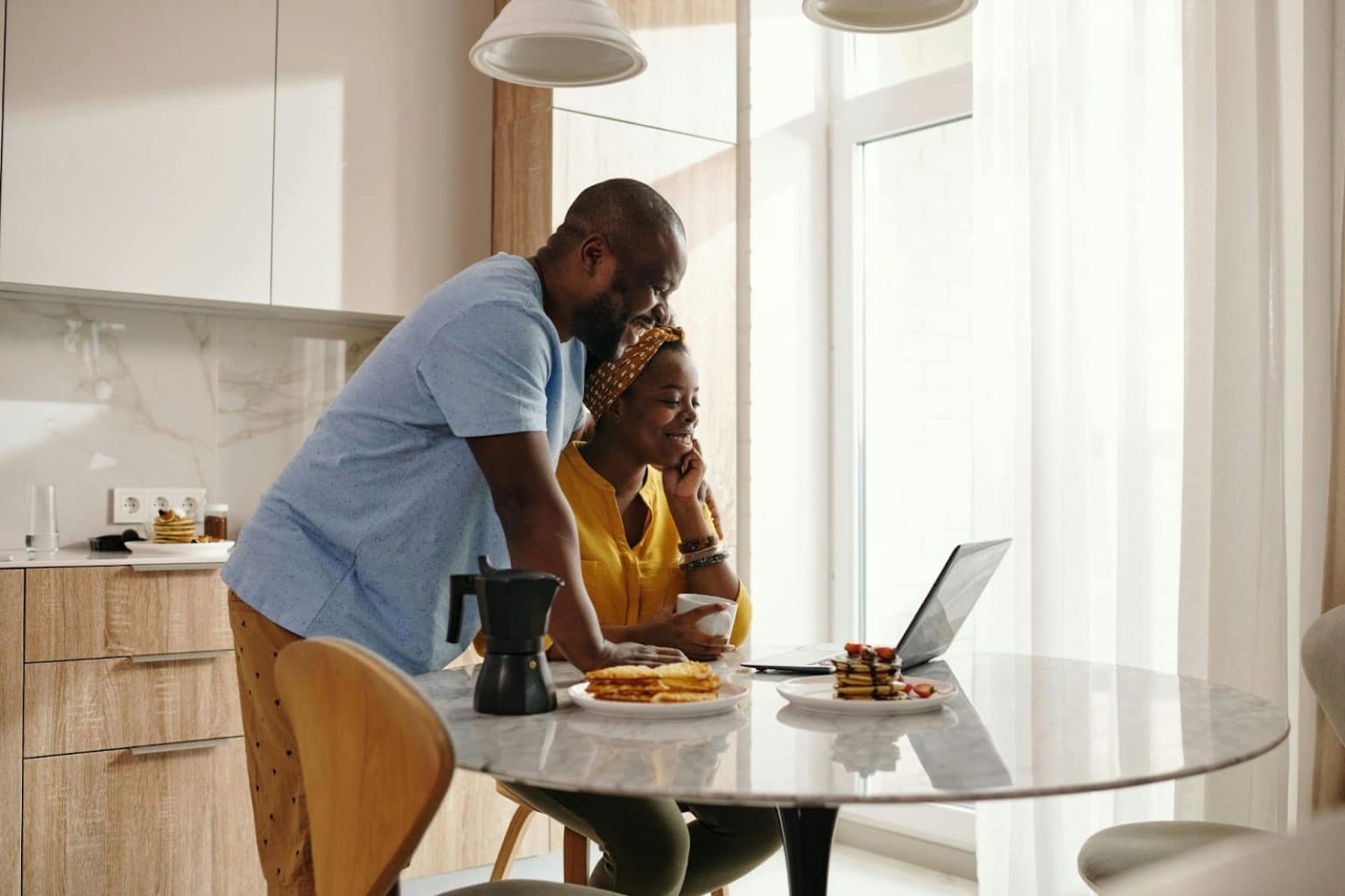 19 Things People Get Wrong About DINK Couples in Midlife