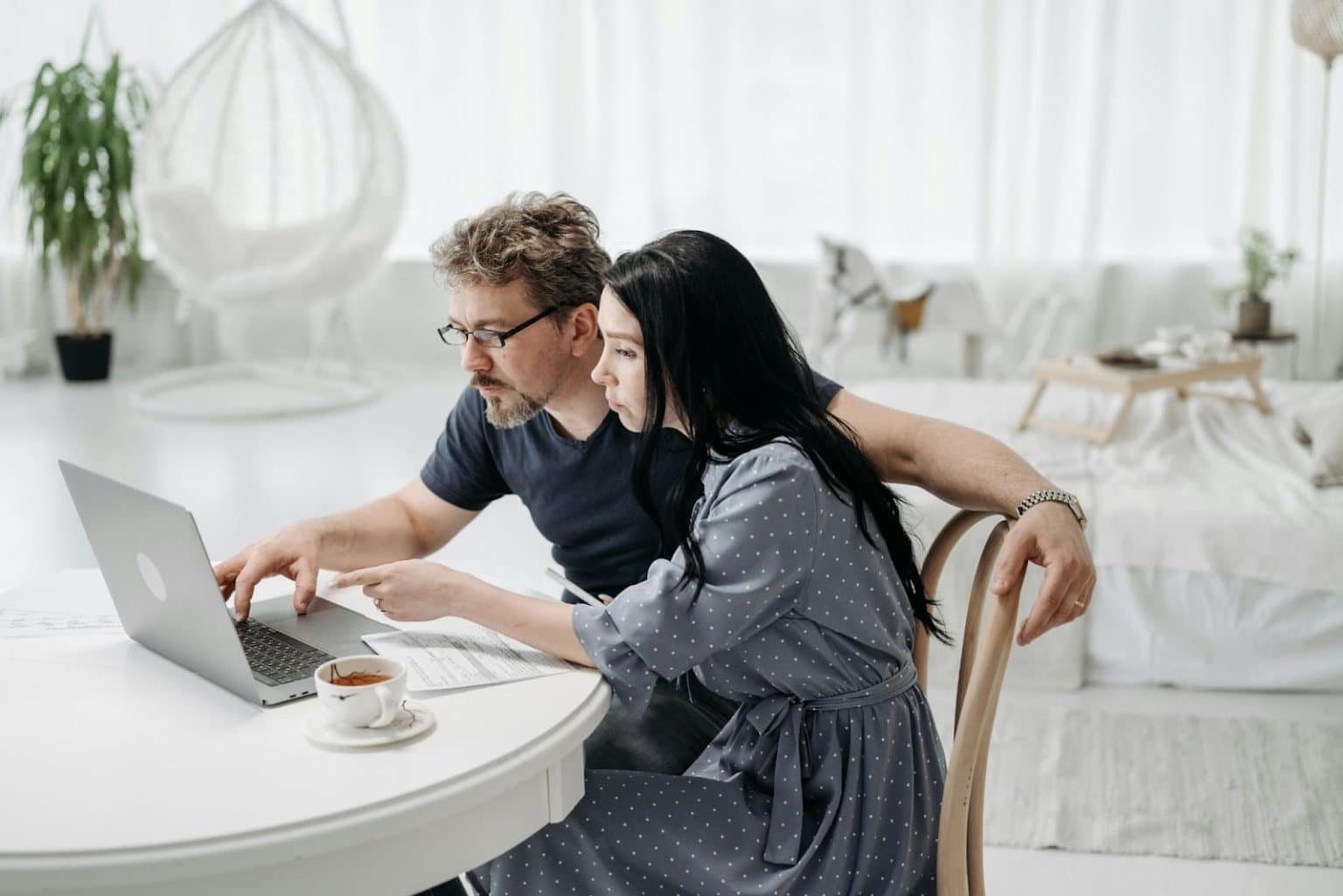 19 Things People Get Wrong About DINK Couples in Midlife