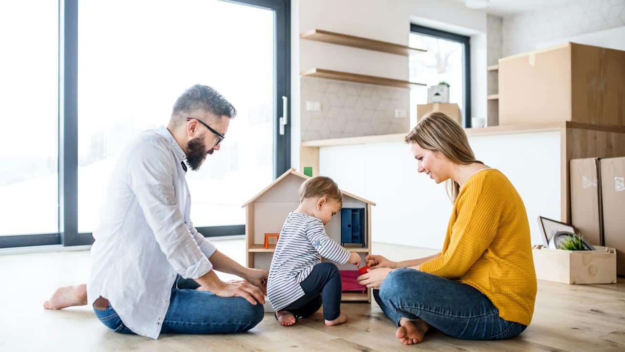18 Unexpected Realities of Why Married Couples Stick With Only One Child