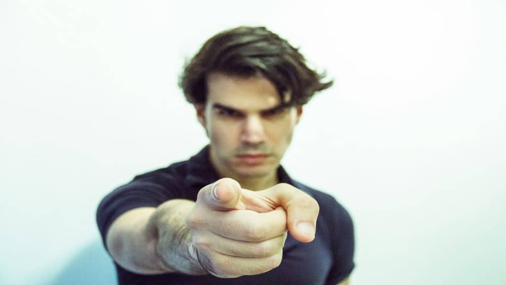 18 Ways to Recognize Manipulation in “Normal” Arguments