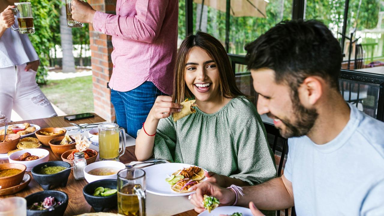 15 Things Women Say When They're Not Serious About You