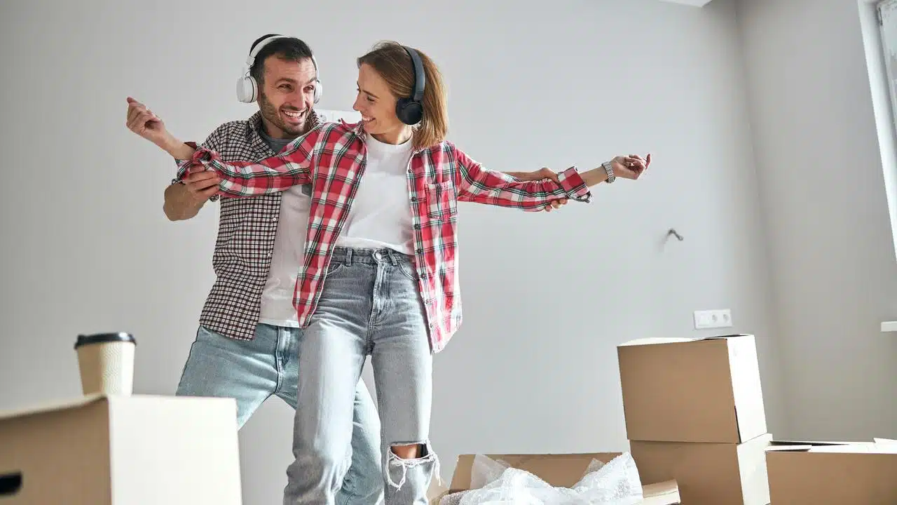 16 Honest Truths on Why Women Absolutely Need Men in Their Lives