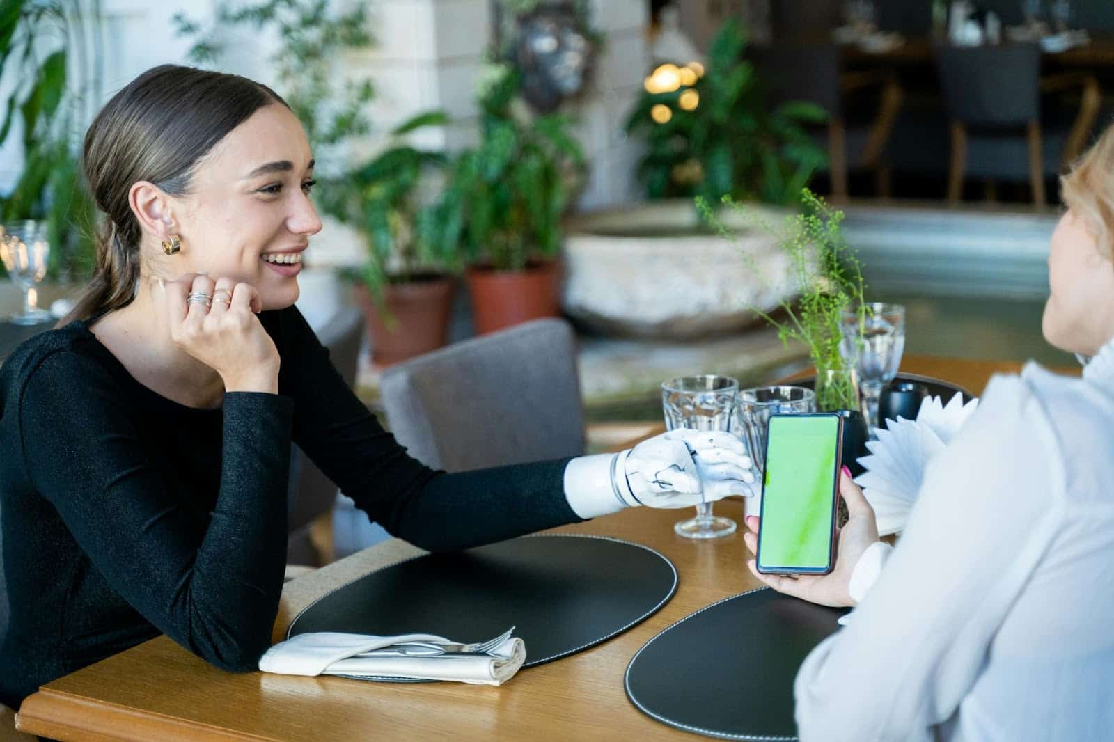 20 Dating Tips for Men Over 40 in 2025