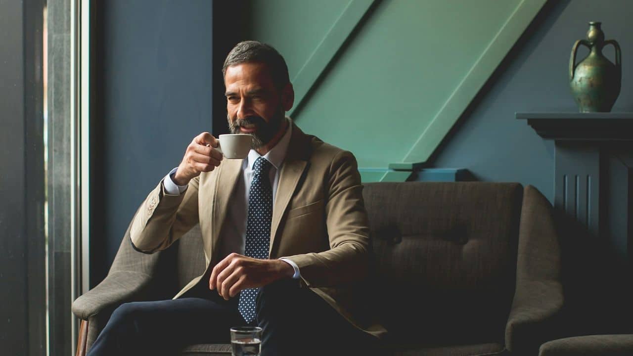 15 Reasons Midlife Men Are Secretly Happier Alone