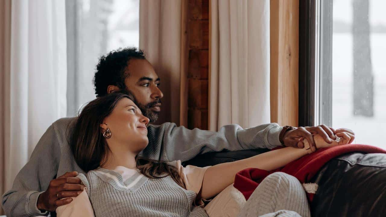 16 Positive Signs You Married an Emotionally Intelligent Partner