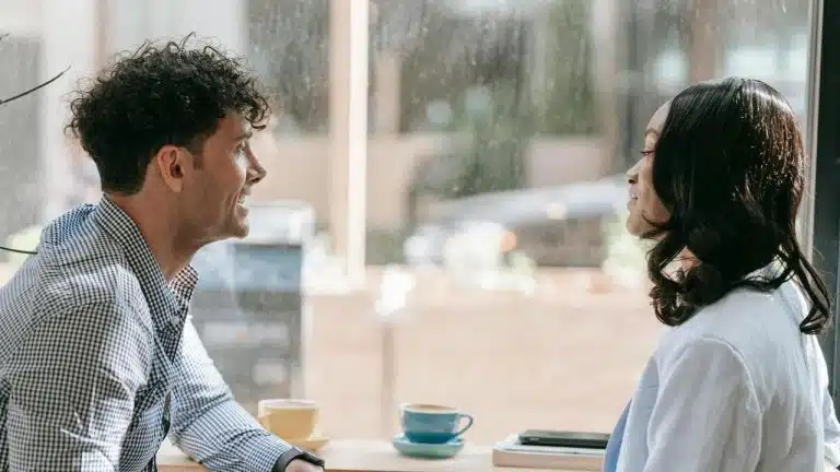 17 Ways To Flirt With A Woman The Right Way And Get Her Number