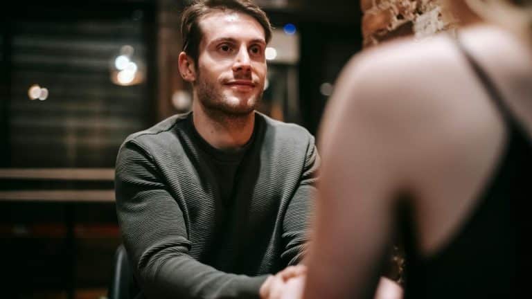 17 Ways To Flirt With A Woman The Right Way And Get Her Number