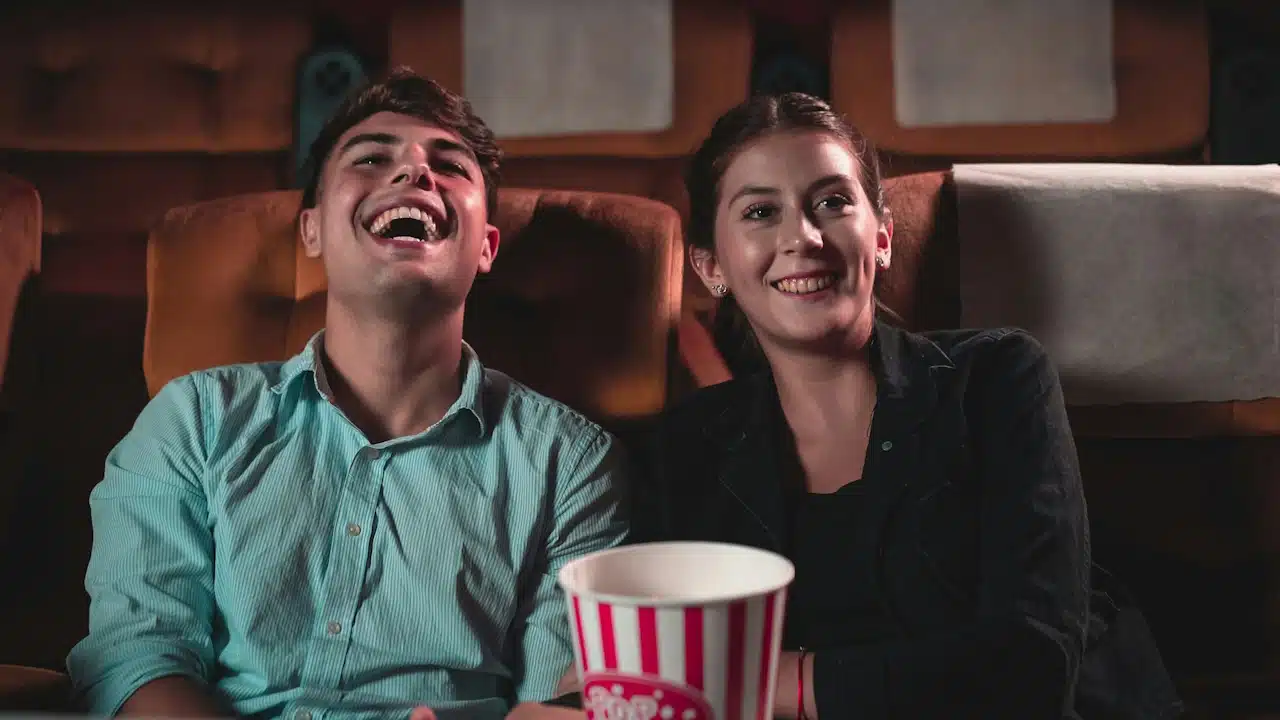 17 Ways to Have a Good First Date Without Overthinking It