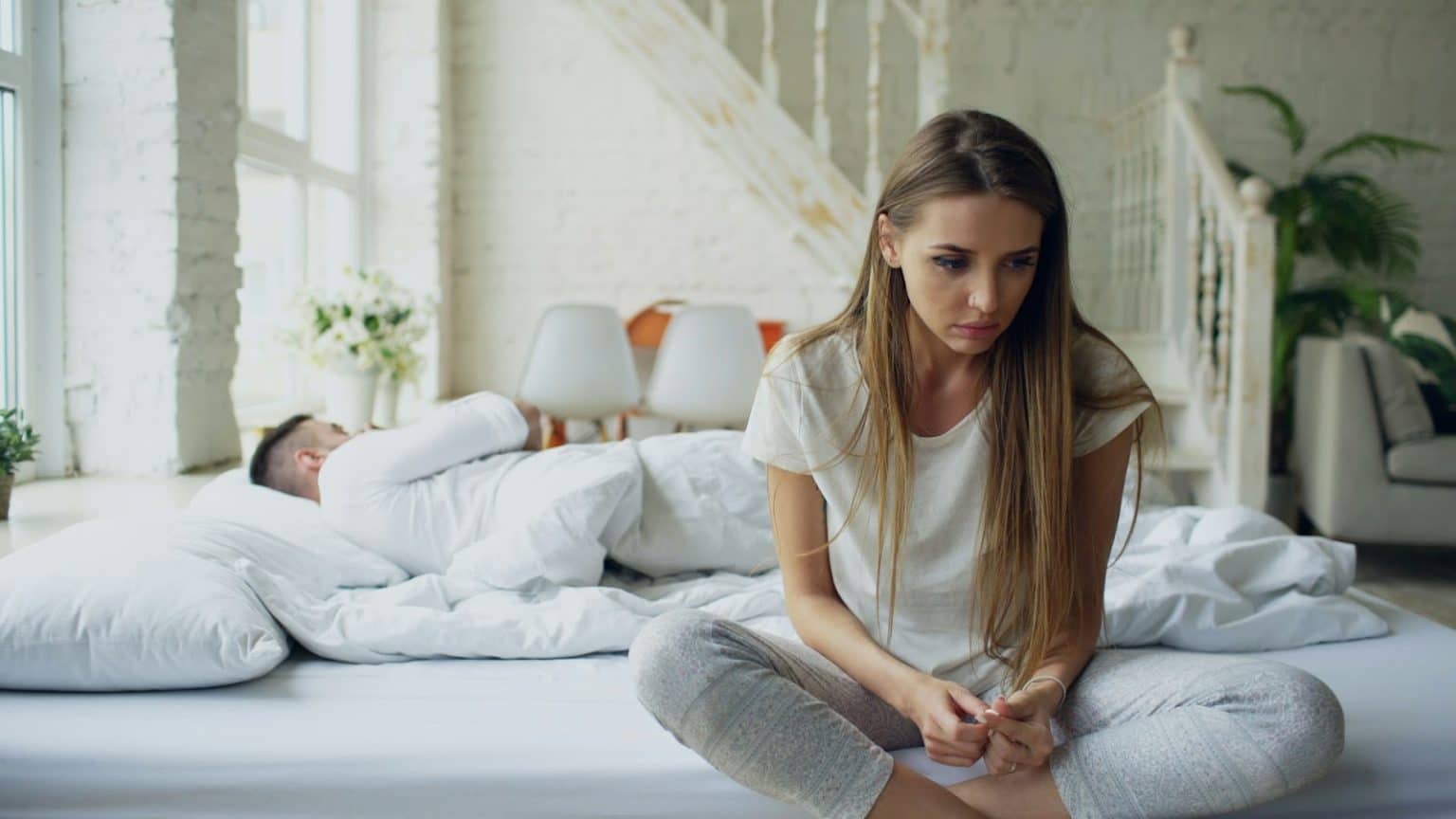 17 Signs of An Unhappy Marriage and How To Cope