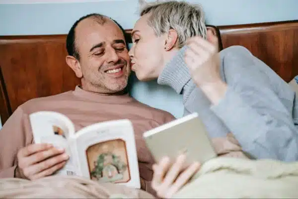 18 Ways Love Has Changed: Comparing Old-School and Modern Relationships