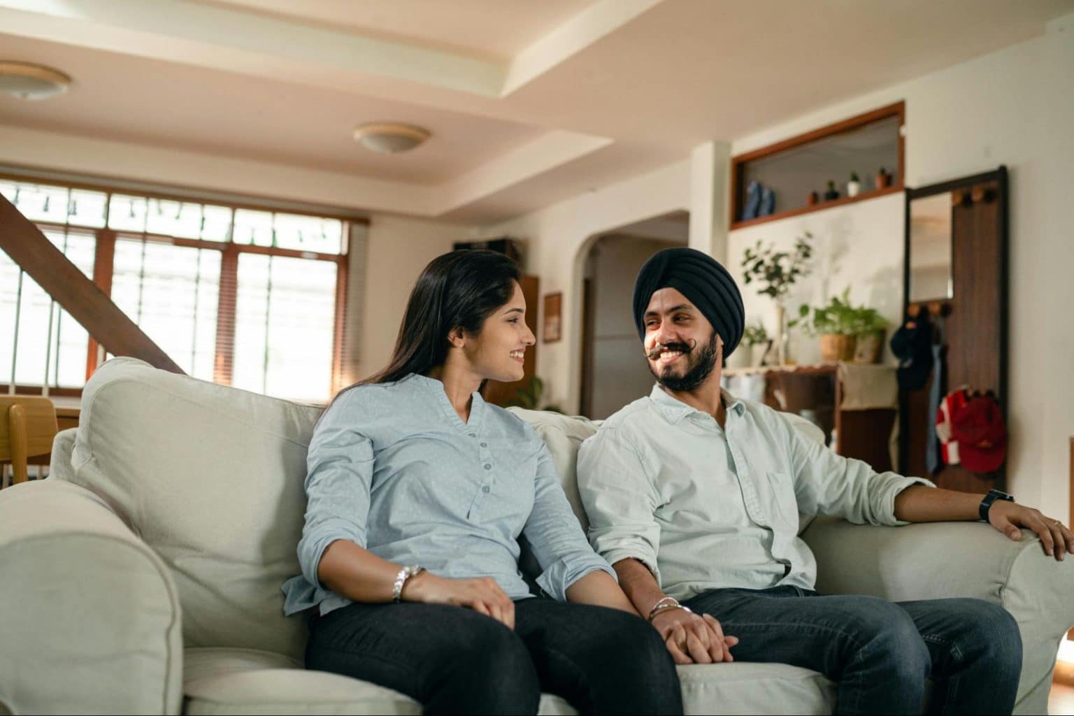 18 Secrets Long-Distance Couples Learn the Hard Way