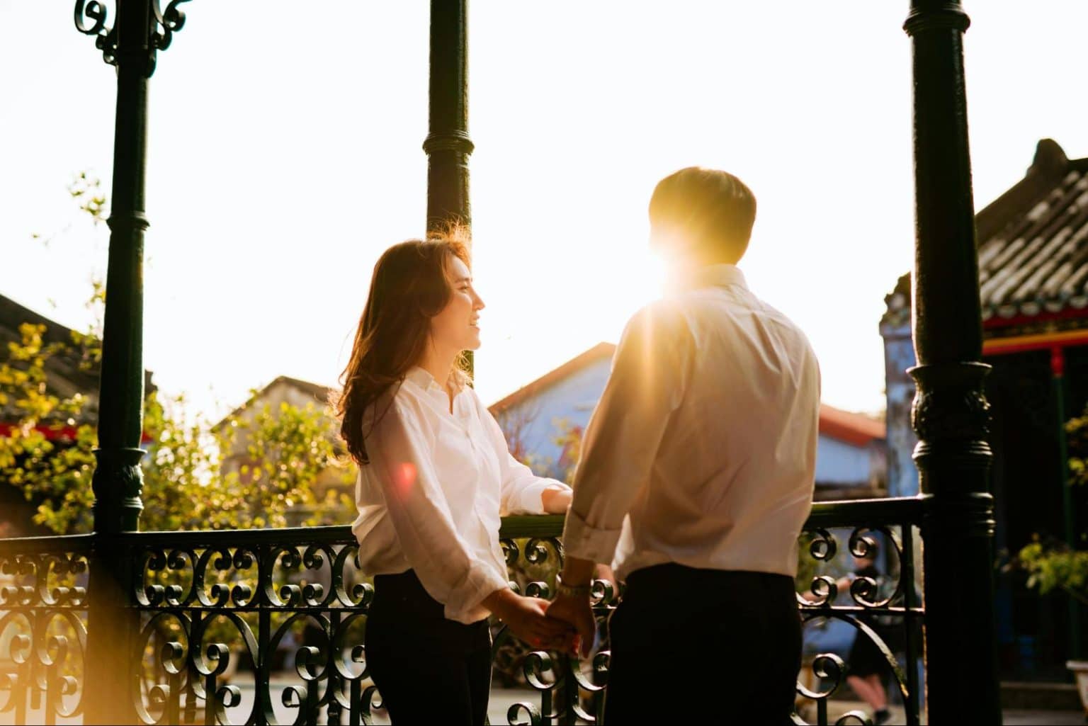 17 Promises Strong Couples Keep Without Saying Them Out Loud