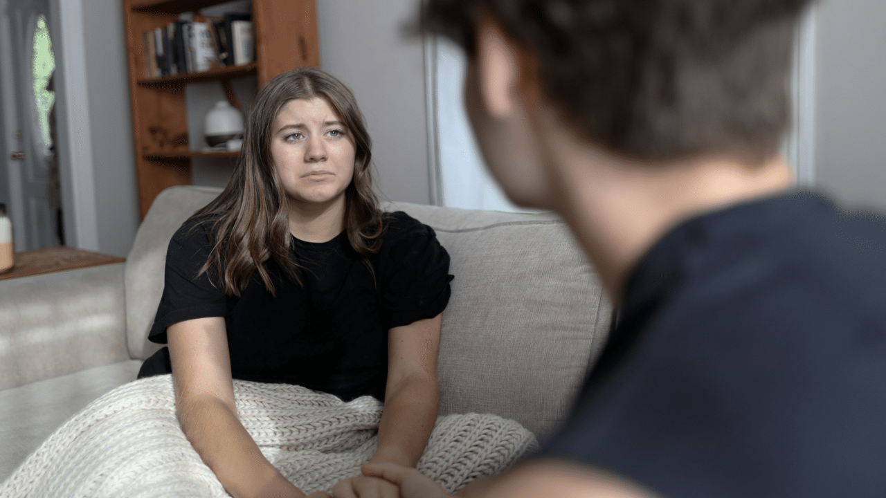 17 Signs You’re Too Dependent on Your Partner