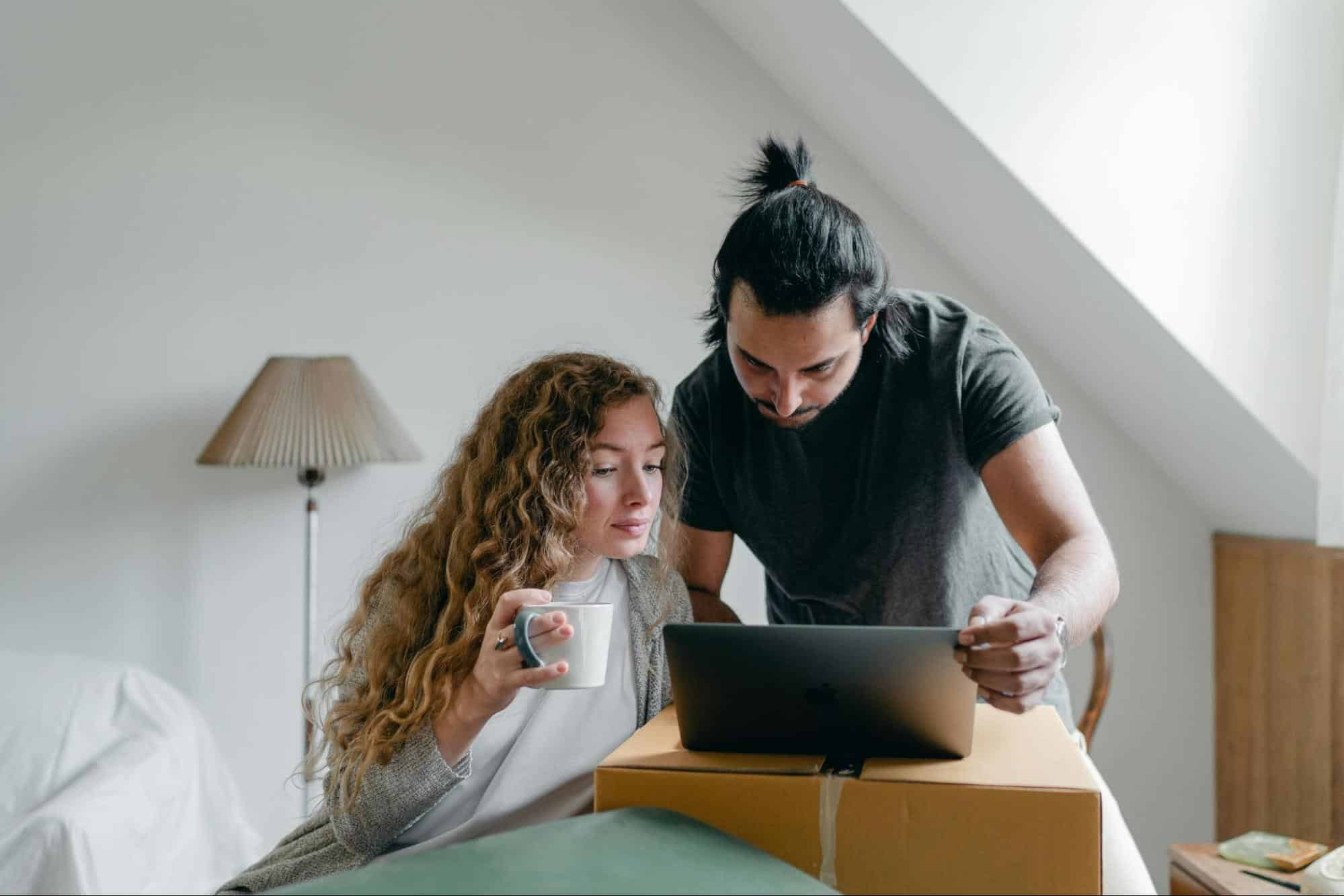 18 Ways Love Has Changed: Comparing Old-School and Modern Relationships