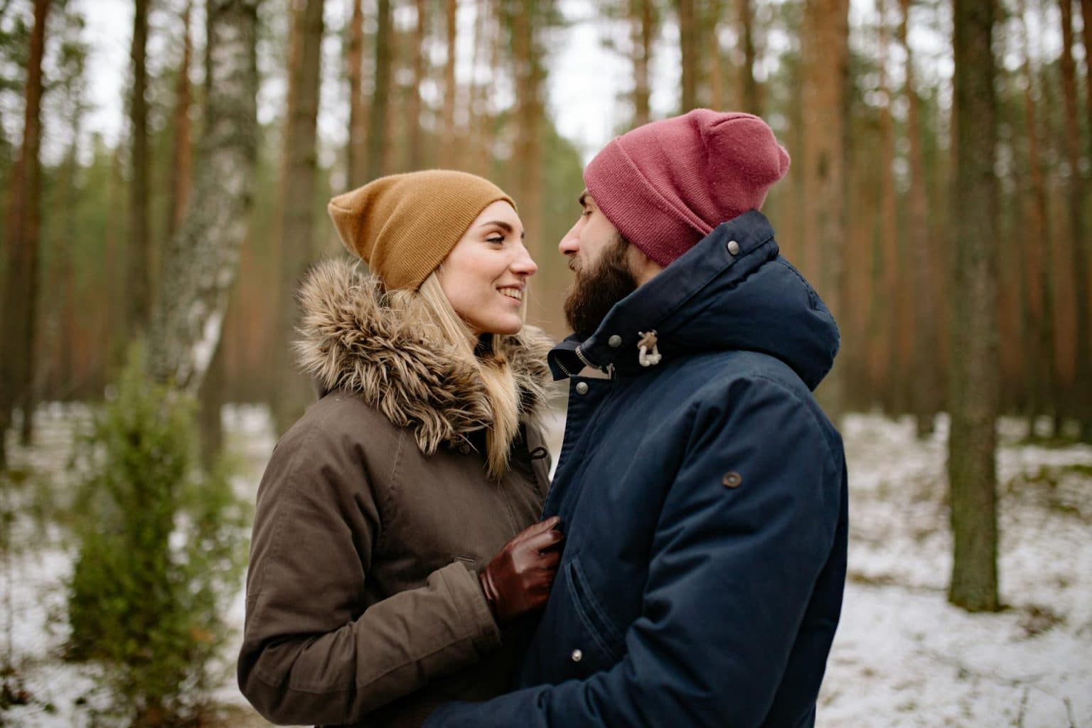 17 Tips on How to Make A Long-Distance Relationship Work