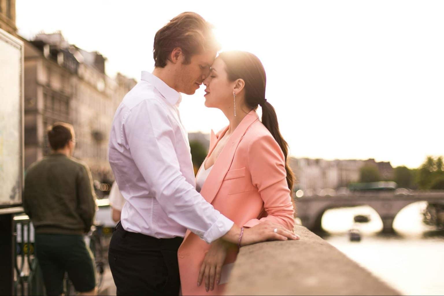 17 Promises Strong Couples Keep Without Saying Them Out Loud