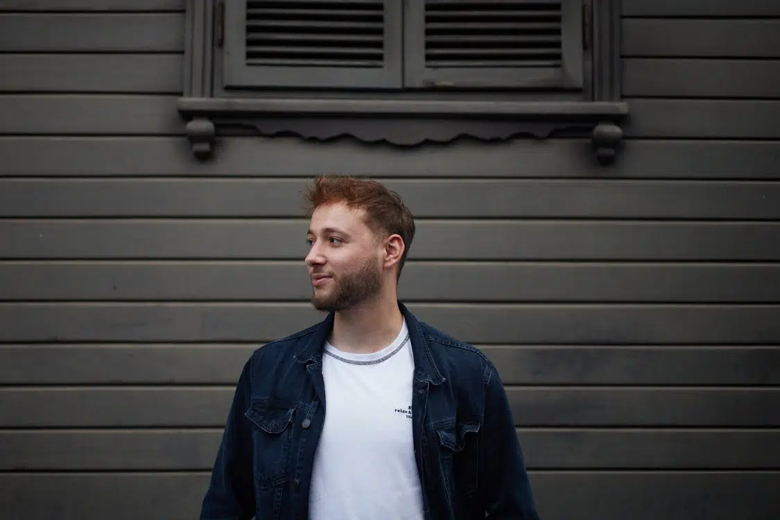16 Style Tips That Help Shorter Guys Look More Dominant
