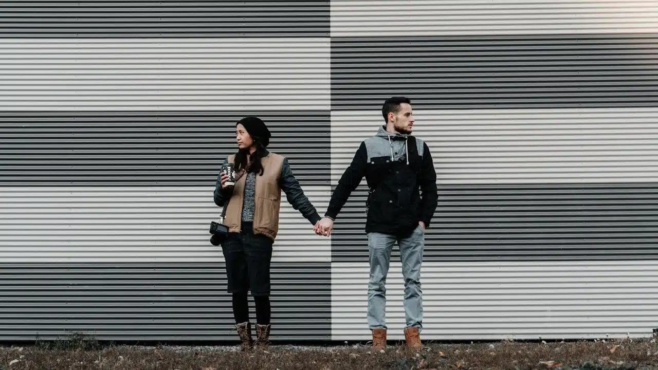 15 Truths about On-Again, Off-Again Relationships and Whether They ...