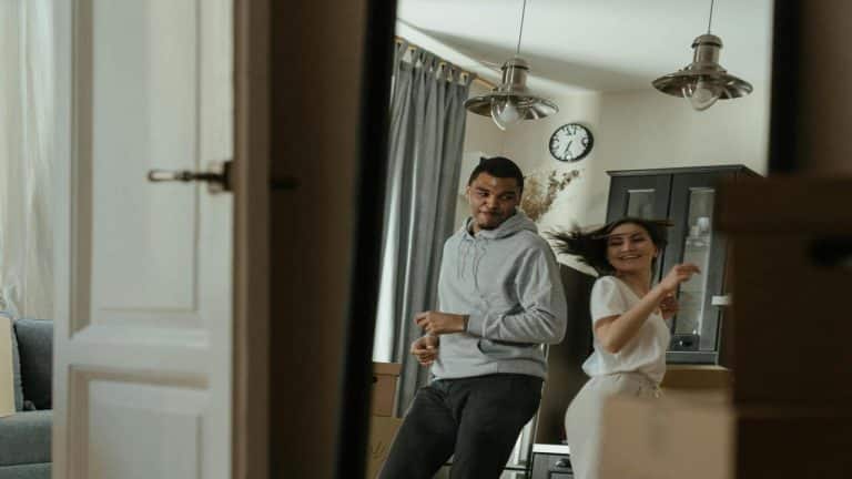 Everything You Need to Know About the "Honeymoon Phase"