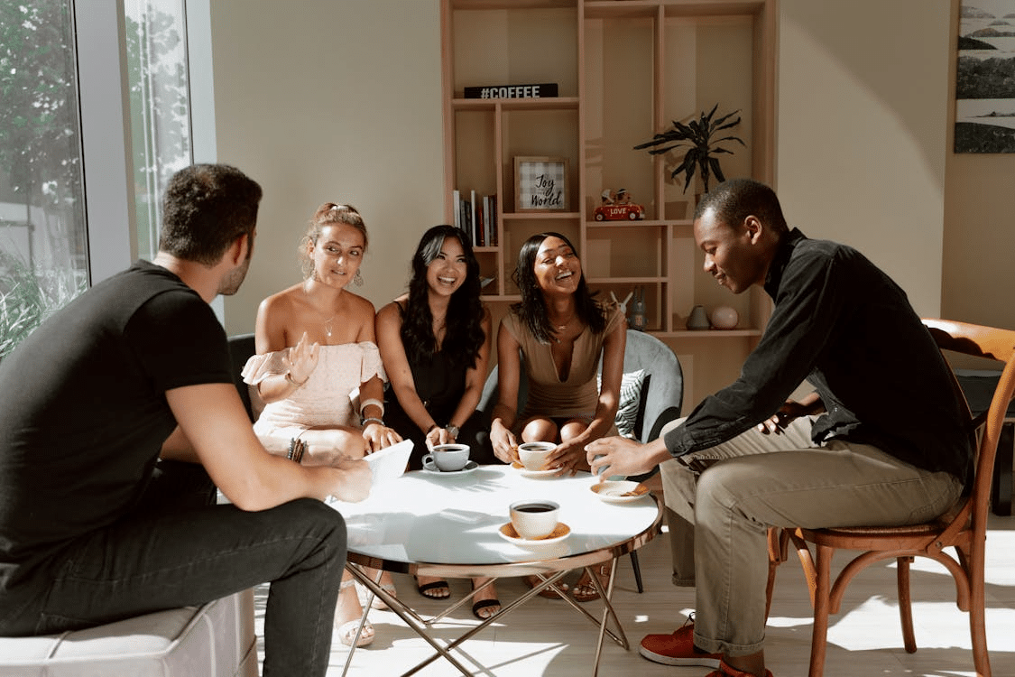 These 16 Signs Tell You’re Just Emotionally Shut Down, Not Over Your Ex