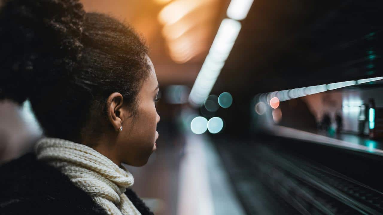 These 16 Signs Will Help You Spot a Cheater From a Mile Away