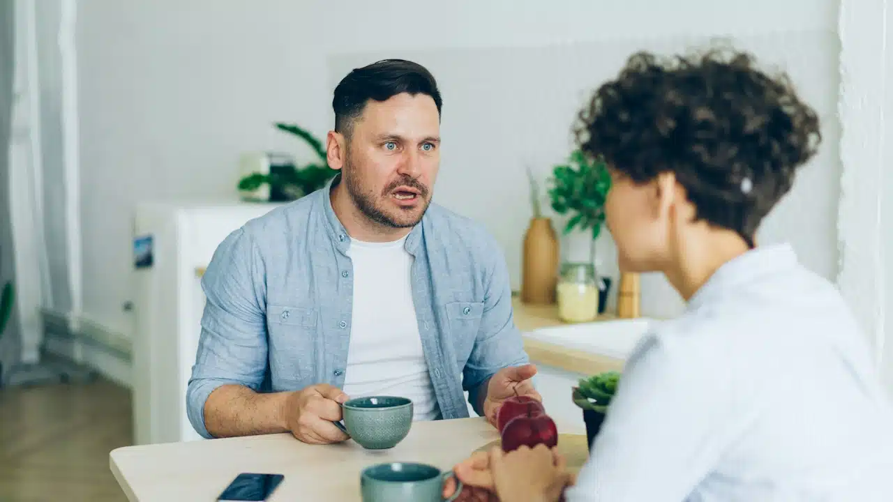 15 Red Flags In Your Husband’s Behavior That Show He Is Toxic, And You ...