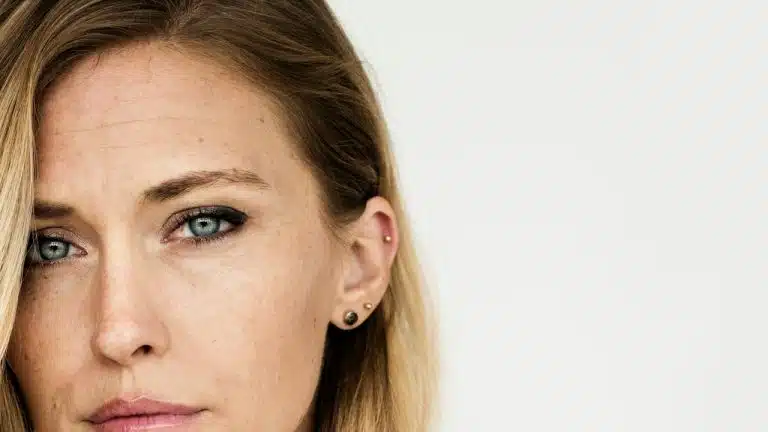 15 Things Men Find Unattractive in Women Over 50 And How to Avoid Them