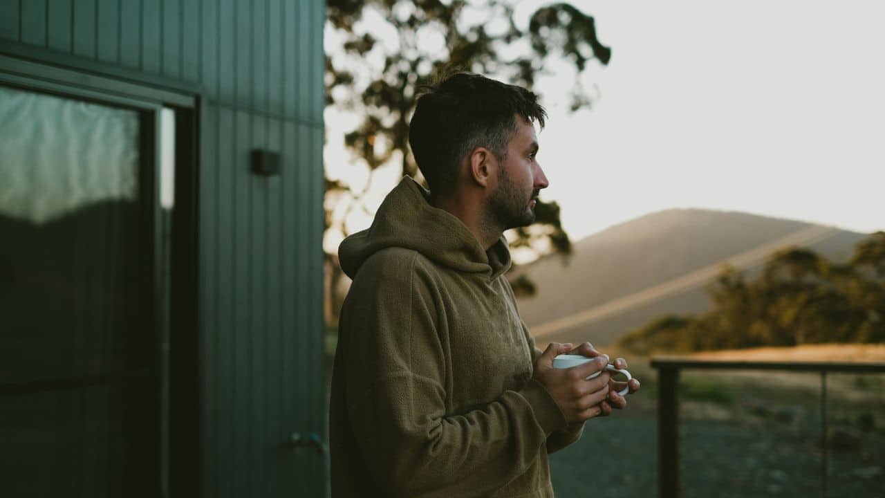 Men Who Stay Faithful Share These 17 Common Traits
