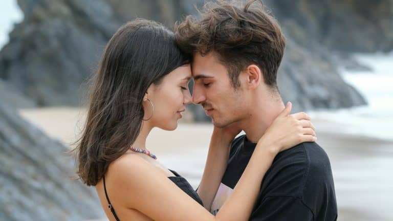 15 Truths About the Ideal Age Gap for a Long-Lasting Relationship