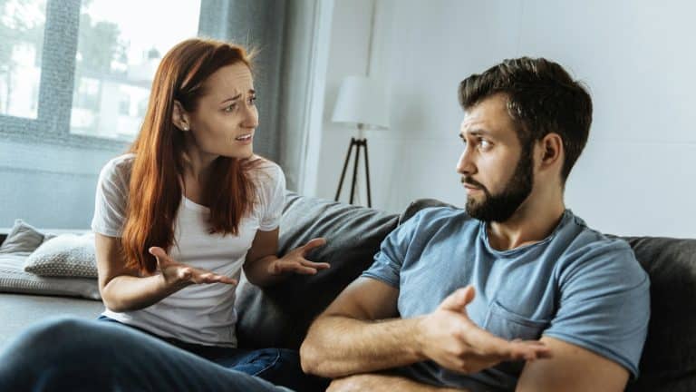15 Behaviors That Reveal a Man Isn’t a Good Person, No Matter How Sweet ...