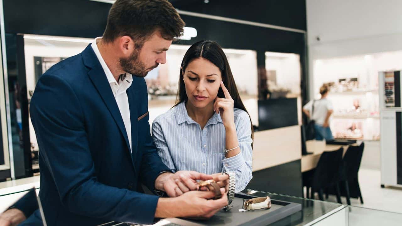 Seriously! Stop Chasing Men Who Do These 19 Things - The Modest Man