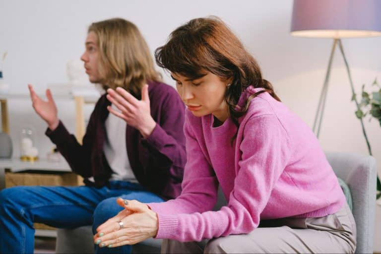 Are You Always the Expert on Everything? 17 Know-It-All Problem Indicators
