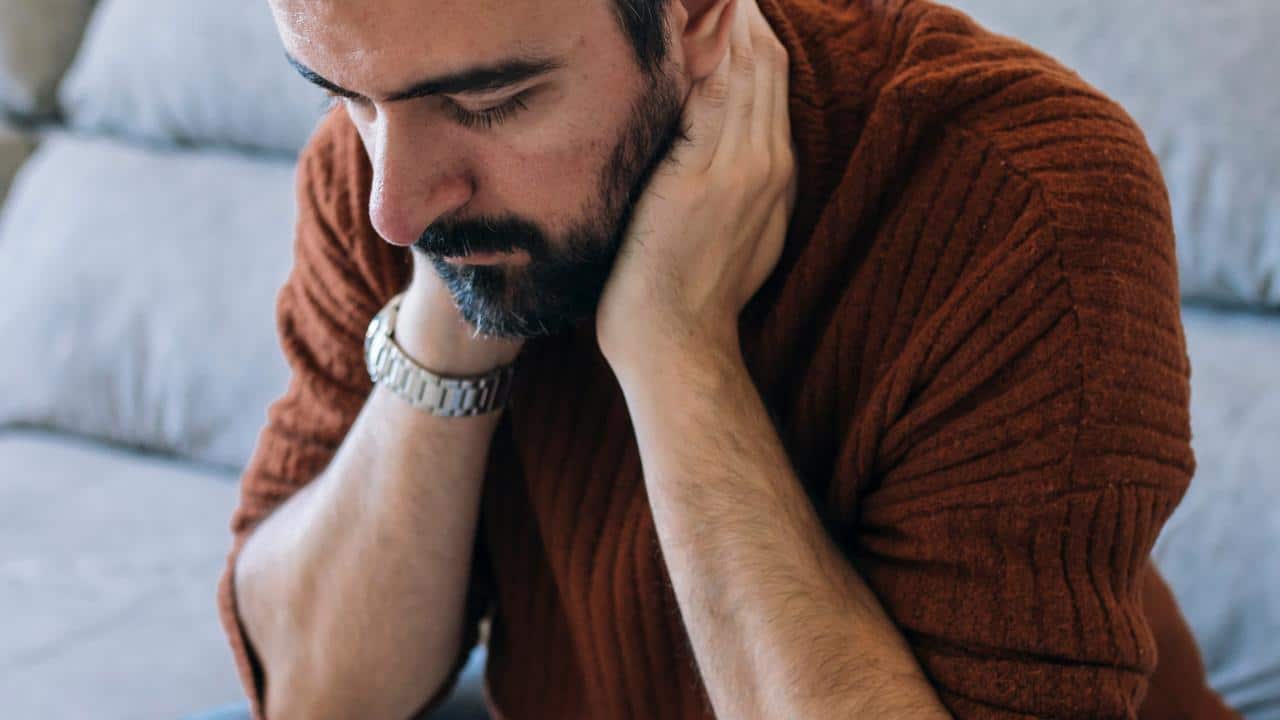 17 Ways Men Lose Their Marriages One Small Mistake at a Time