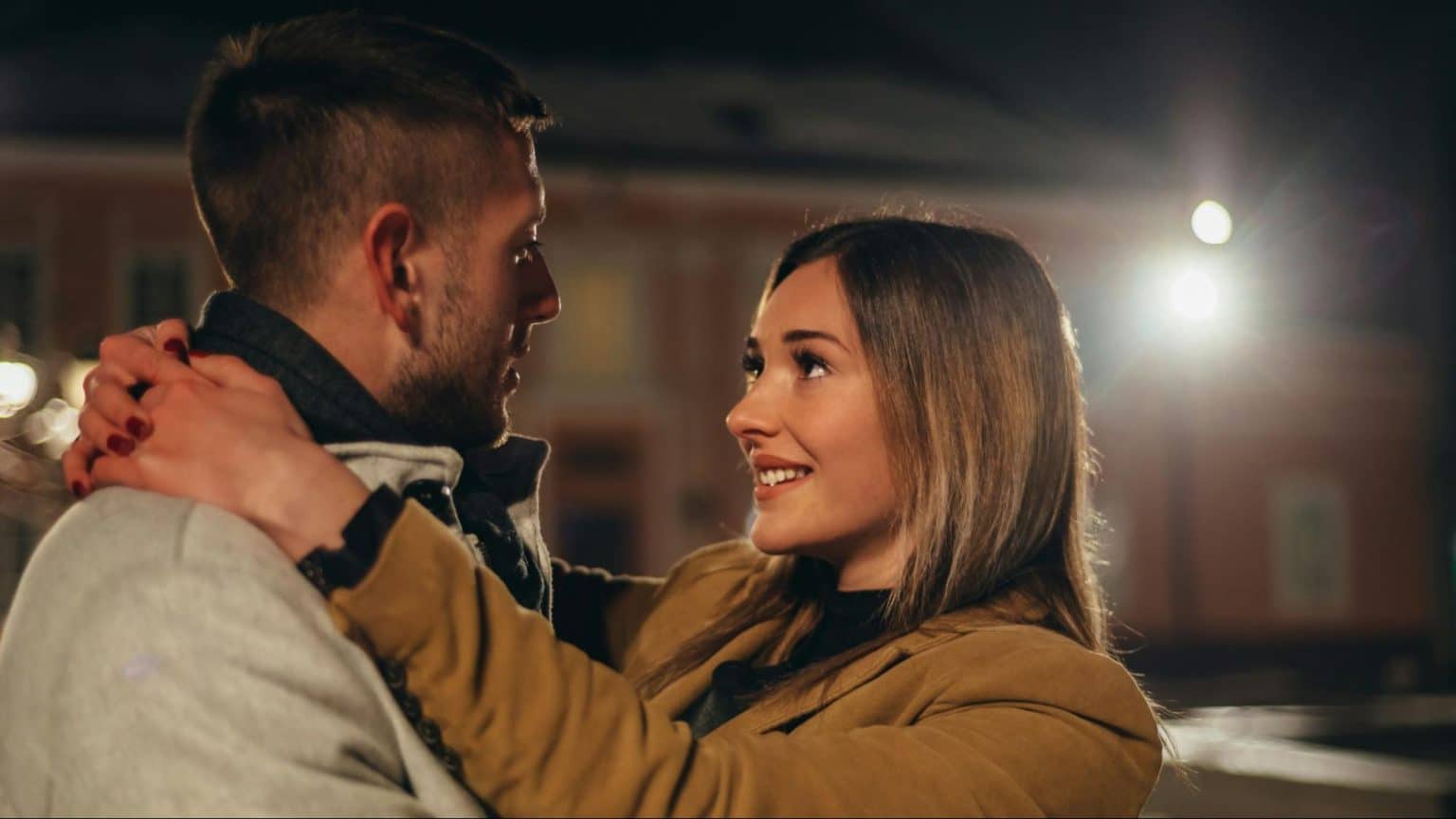 Women Who Are Falling Back in Love Do These 17 Unexpected Things