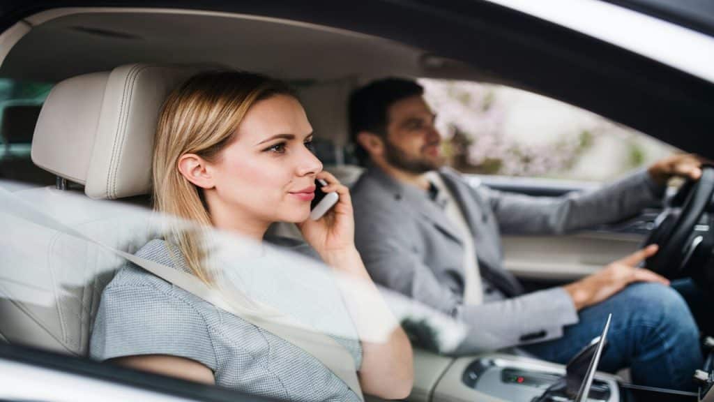 17 Subtle Signs Emotional Distance Builds in Marriage