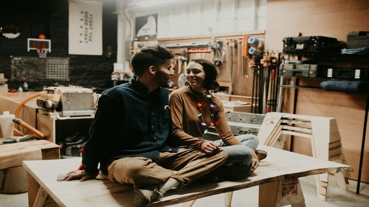 17 Behaviors That Make Men Seem Insecure - The Modest Man